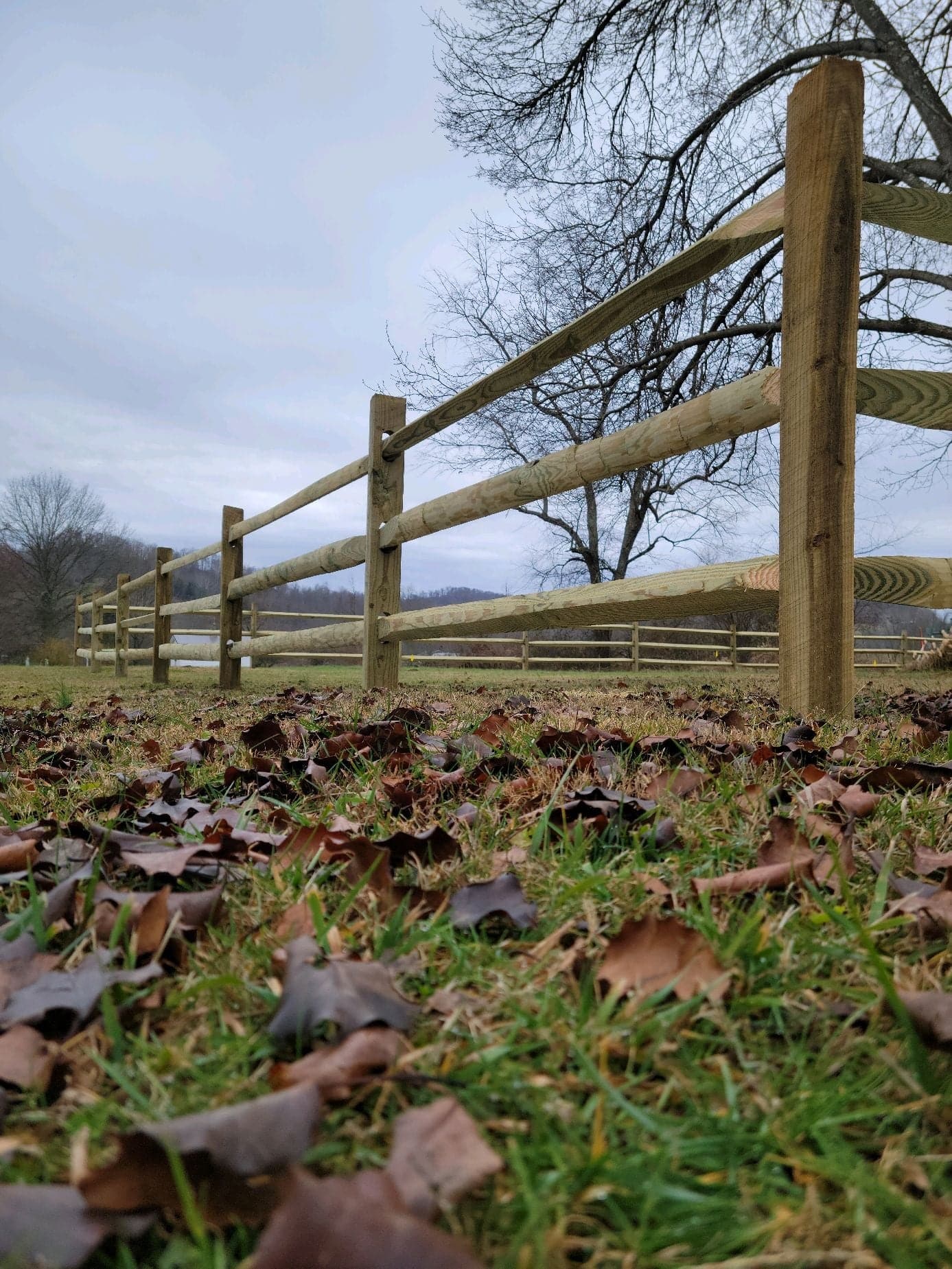 Friendly Fairmont Fence Company | 304 Fence